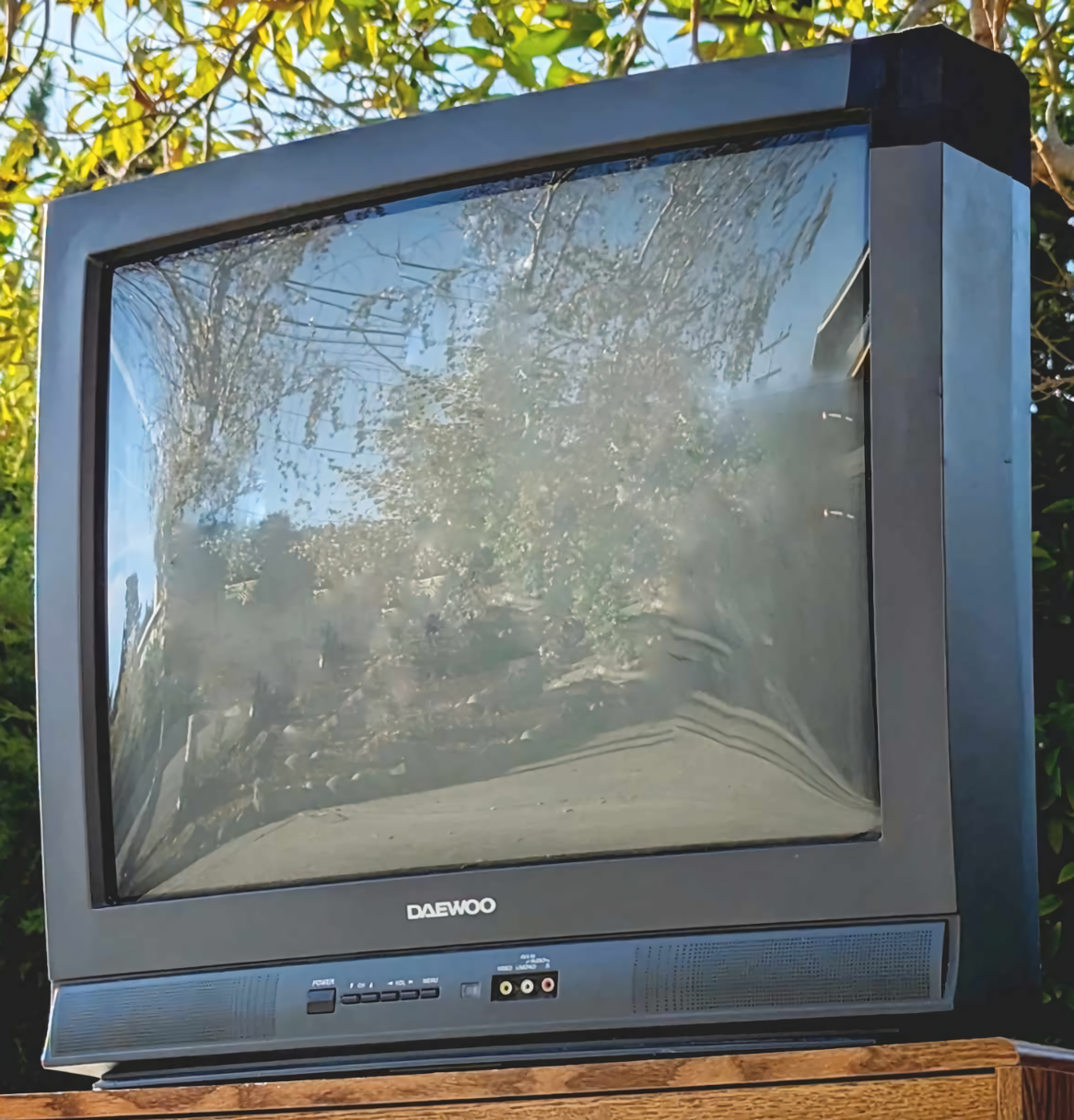 Daewoo DTQ-27S5FC | CRT Database