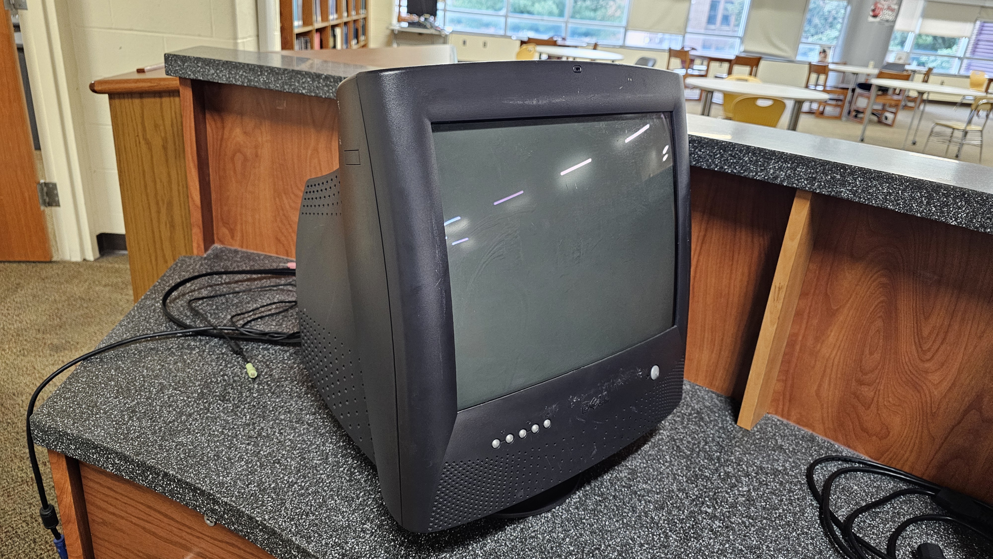 Dell E771mm | CRT Database