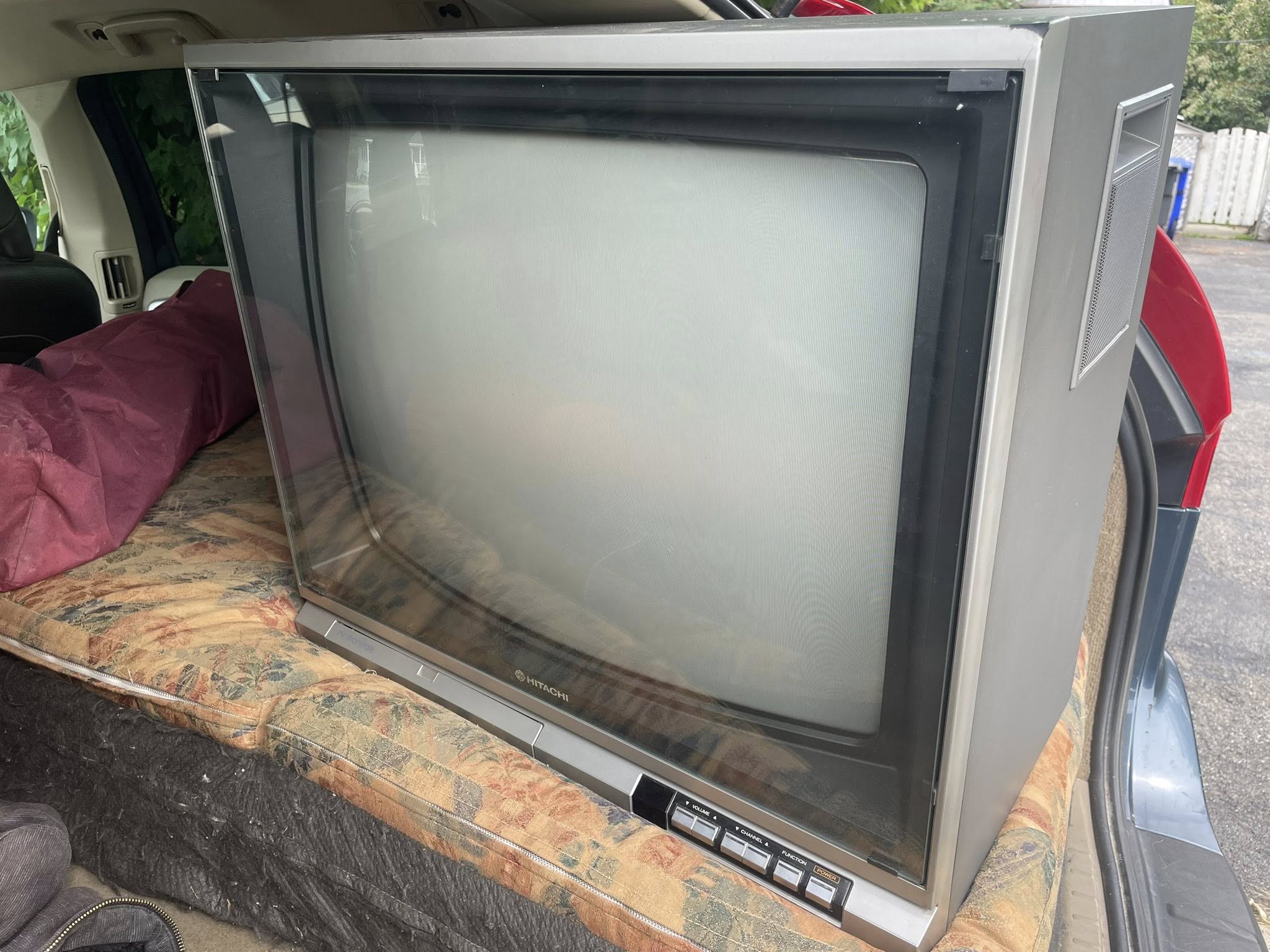 Hitachi CT3000S | CRT Database