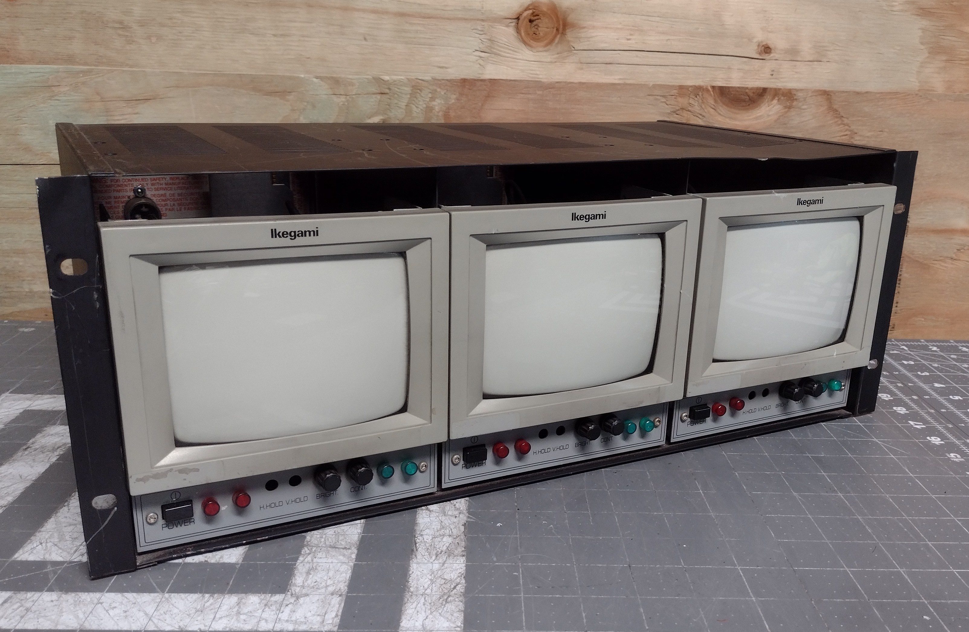 Ikegami PM-509 | CRT Database