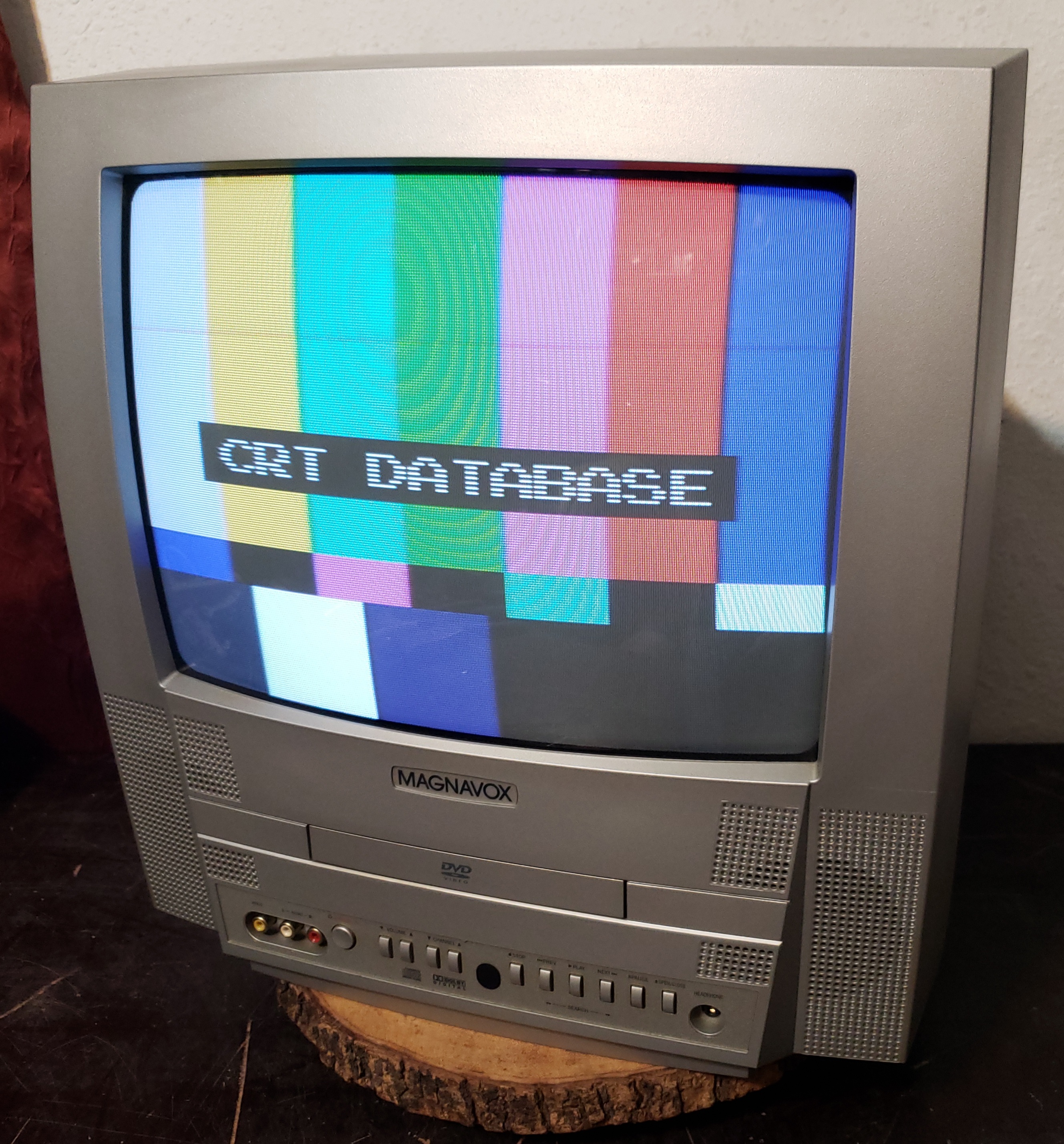 Magnavox MWC13D5 | CRT Database