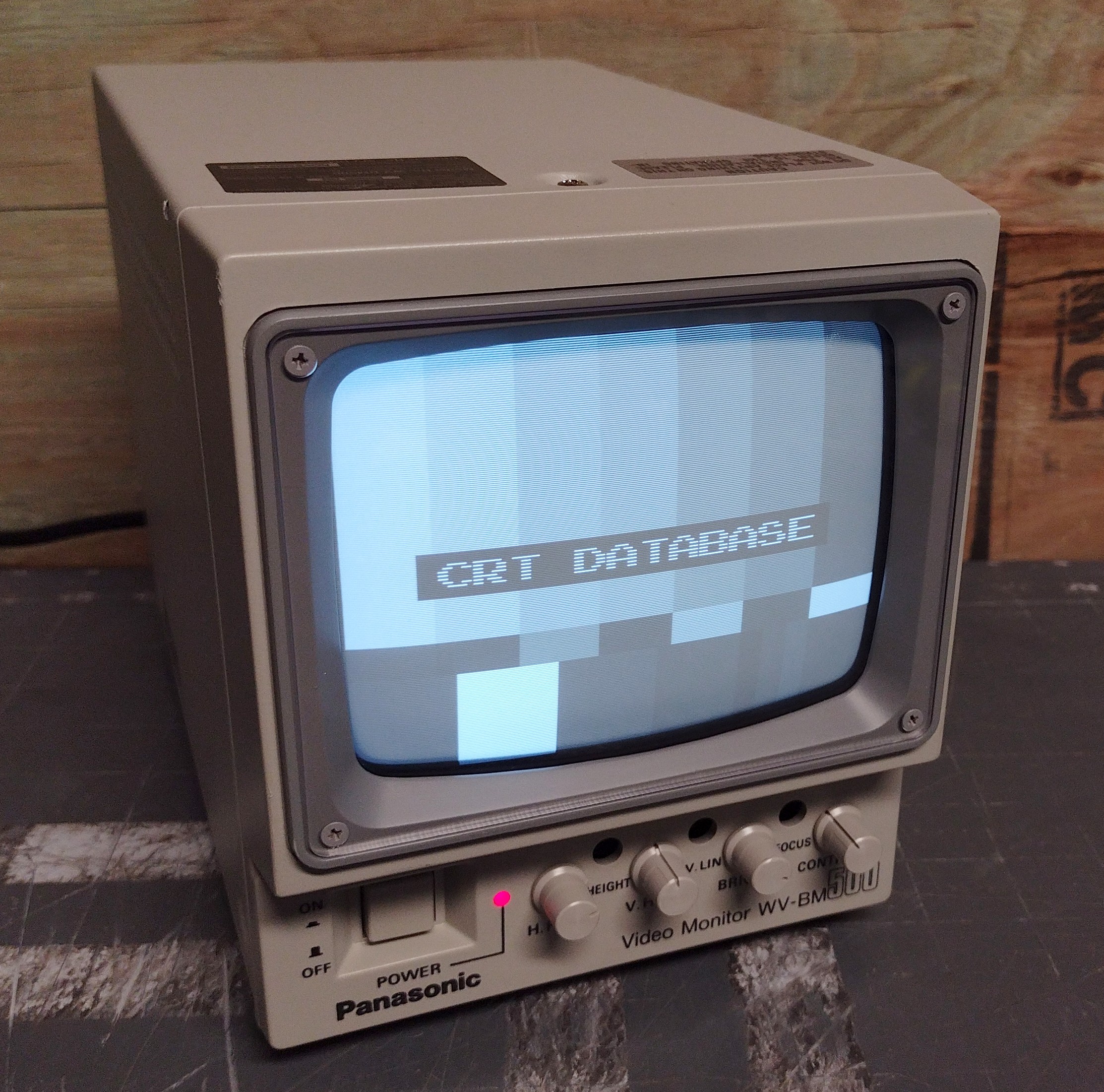 Panasonic WV-BM500 | CRT Database