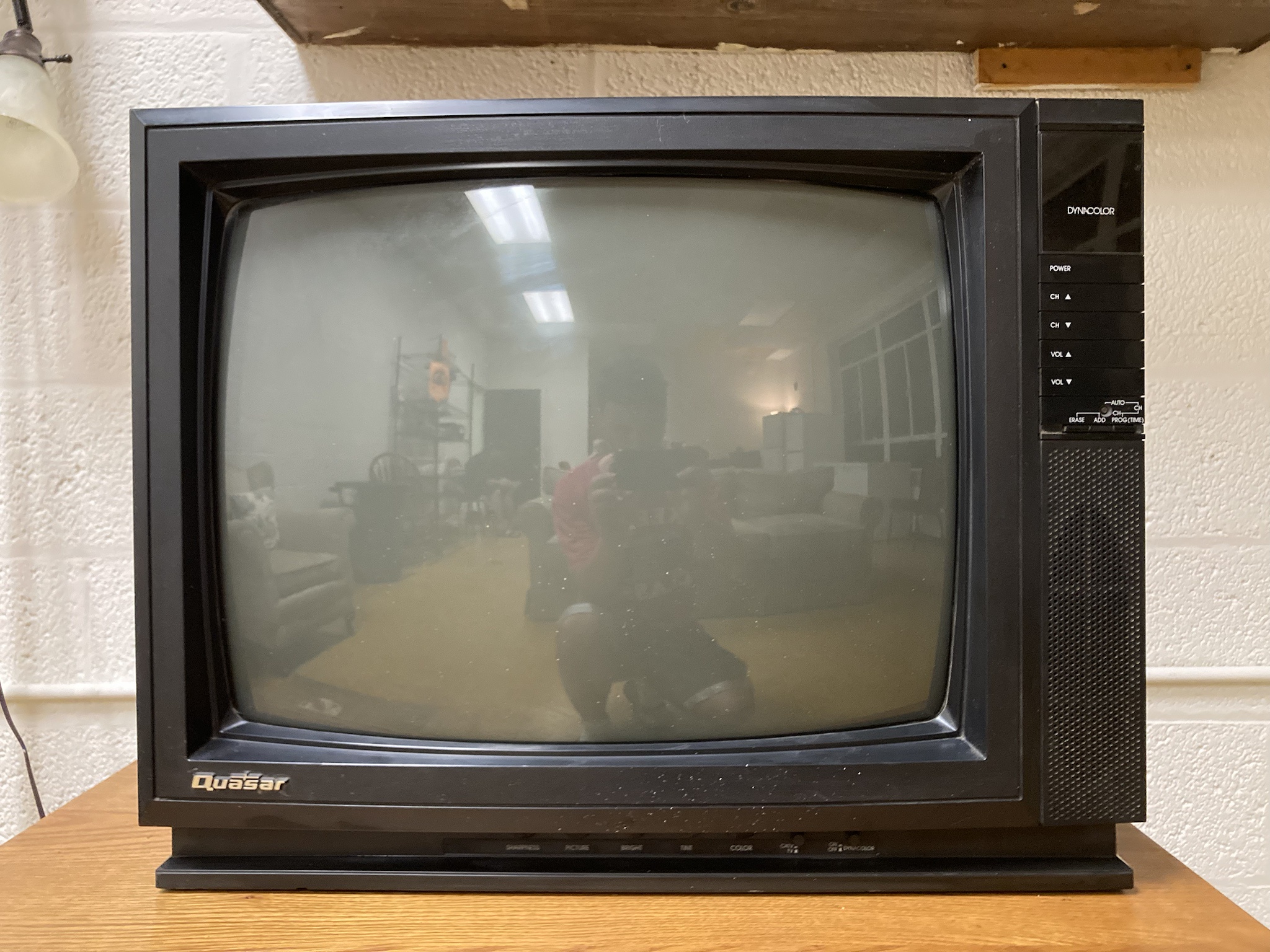 Quasar TP1920DW | CRT Database