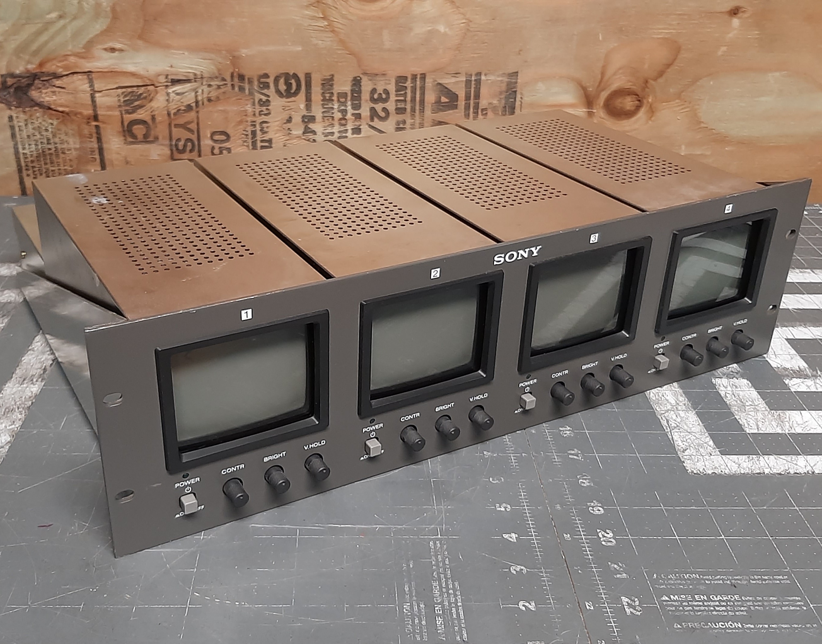 Sony PVM-4B1U | CRT Database