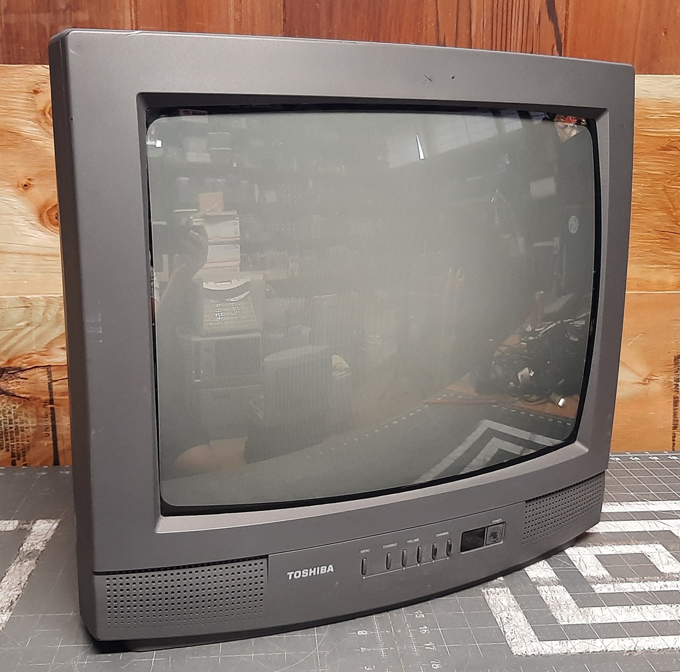 Toshiba CZ19T31 | CRT Database