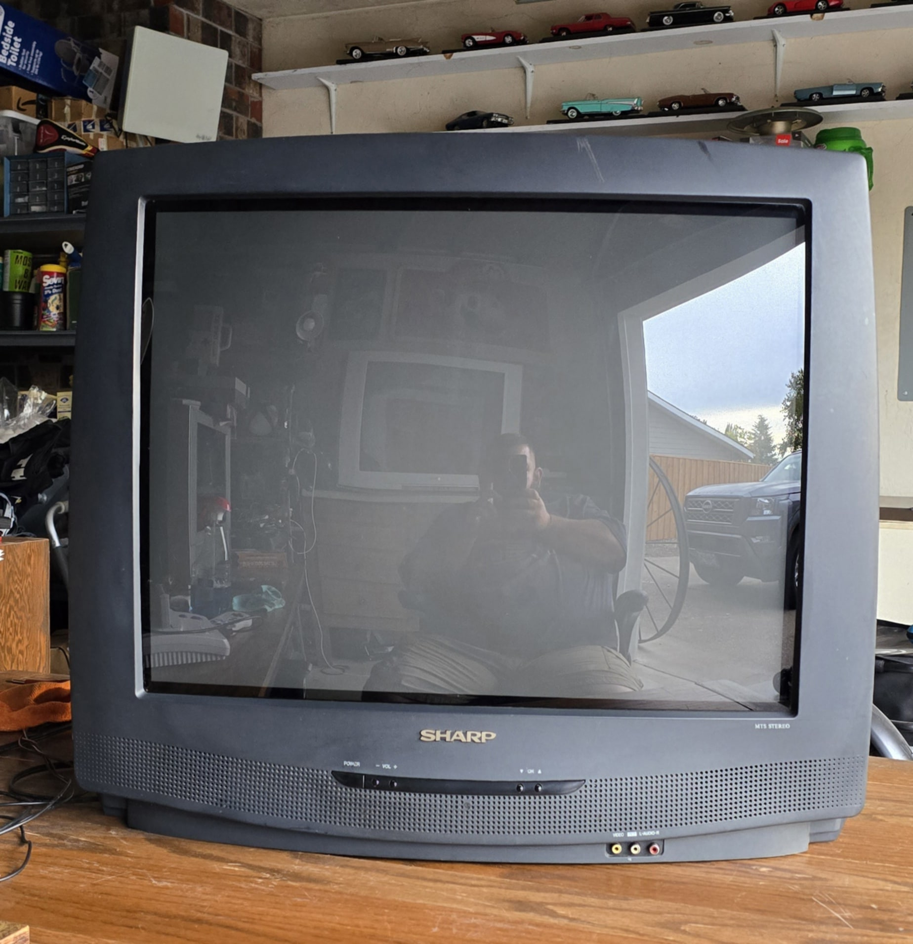 Sharp 27H-S120 | CRT Database