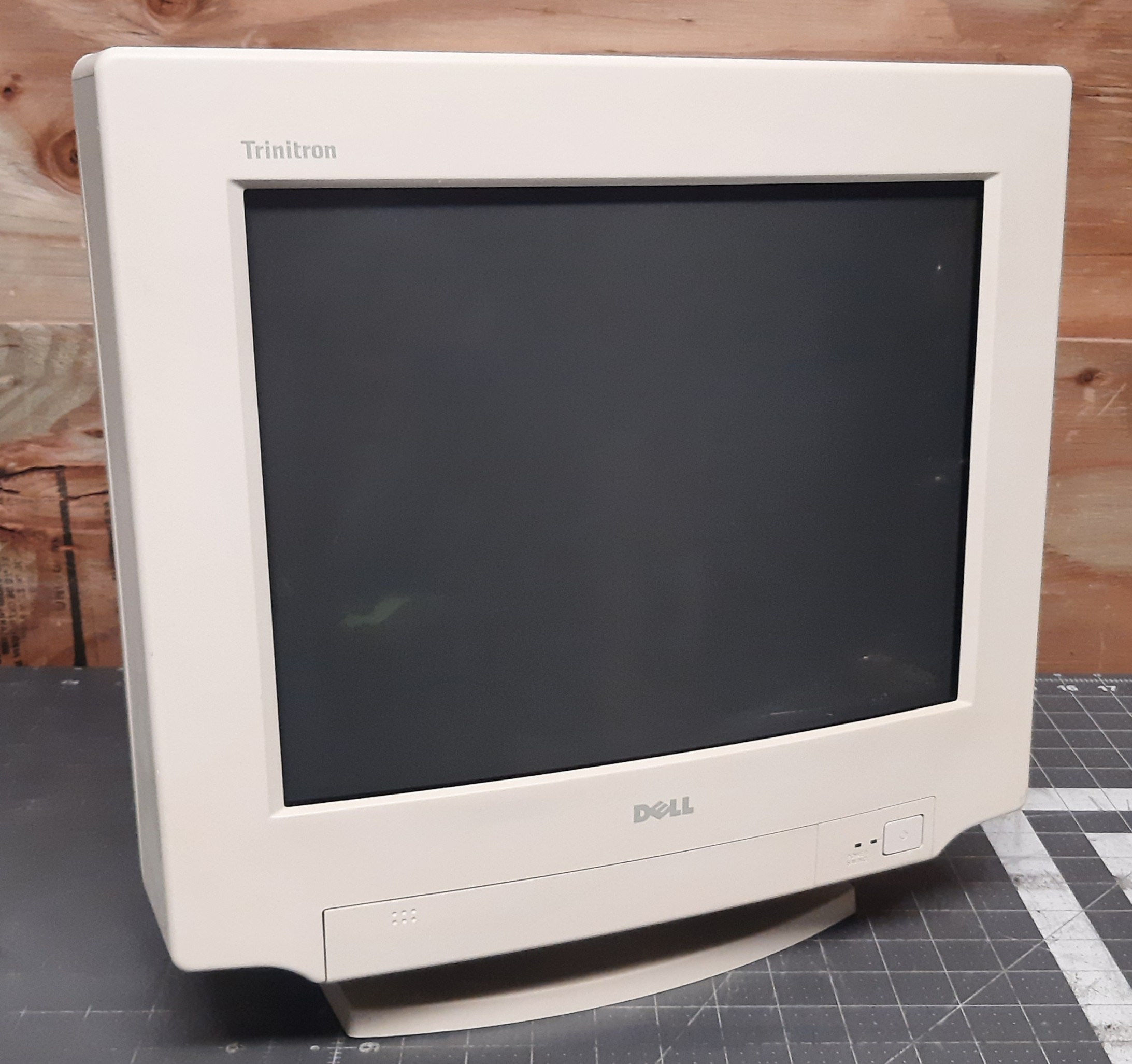 Dell UltraScan 800HS (D825HT) | CRT Database