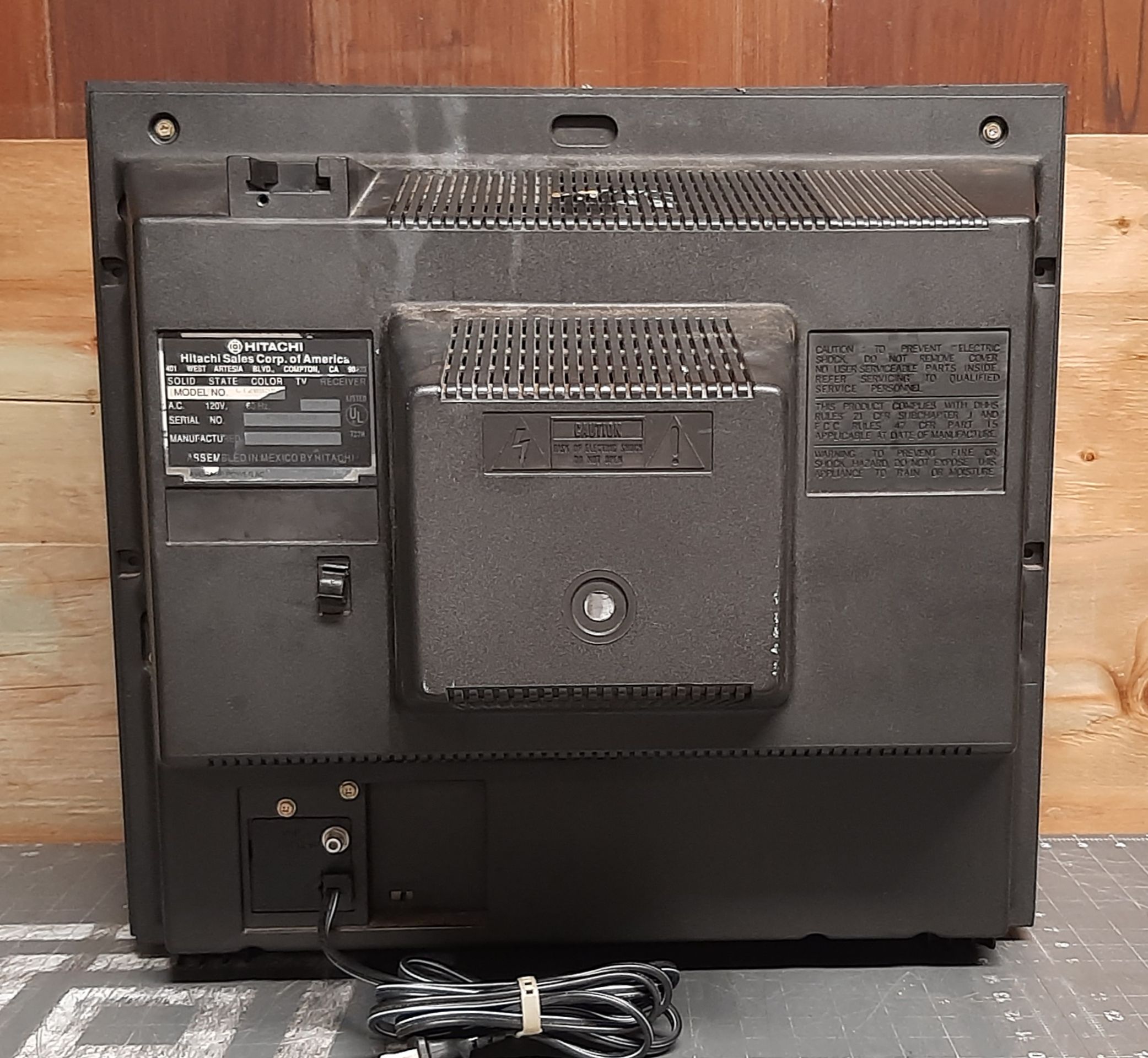 Hitachi CT-2085RA | CRT Database