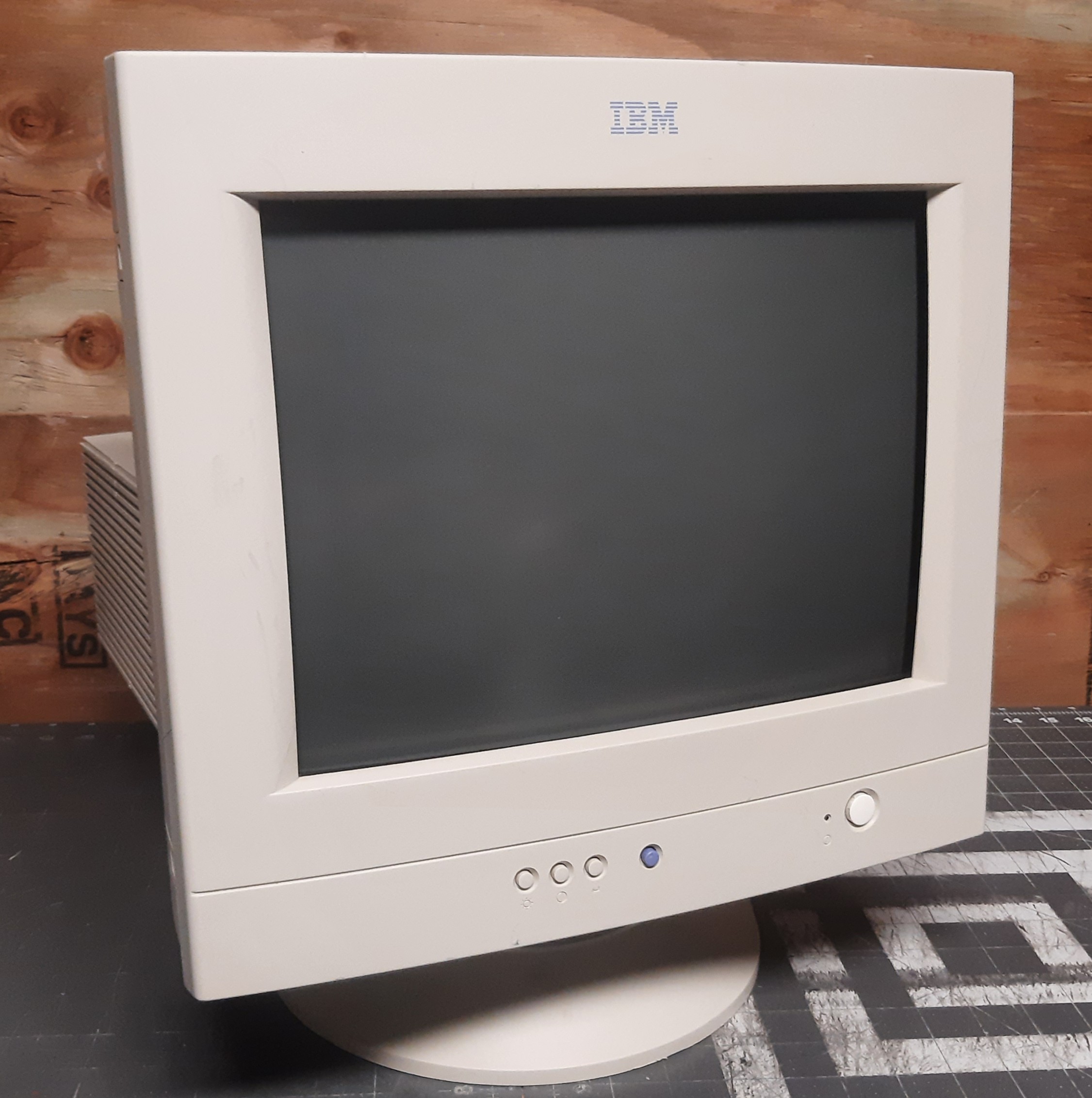 IBM G52 | CRT Database