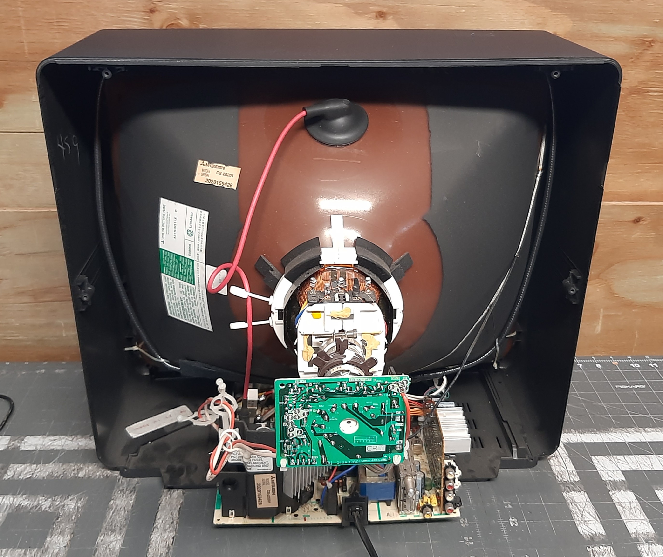 Mitsubishi CS-20201 | CRT Database