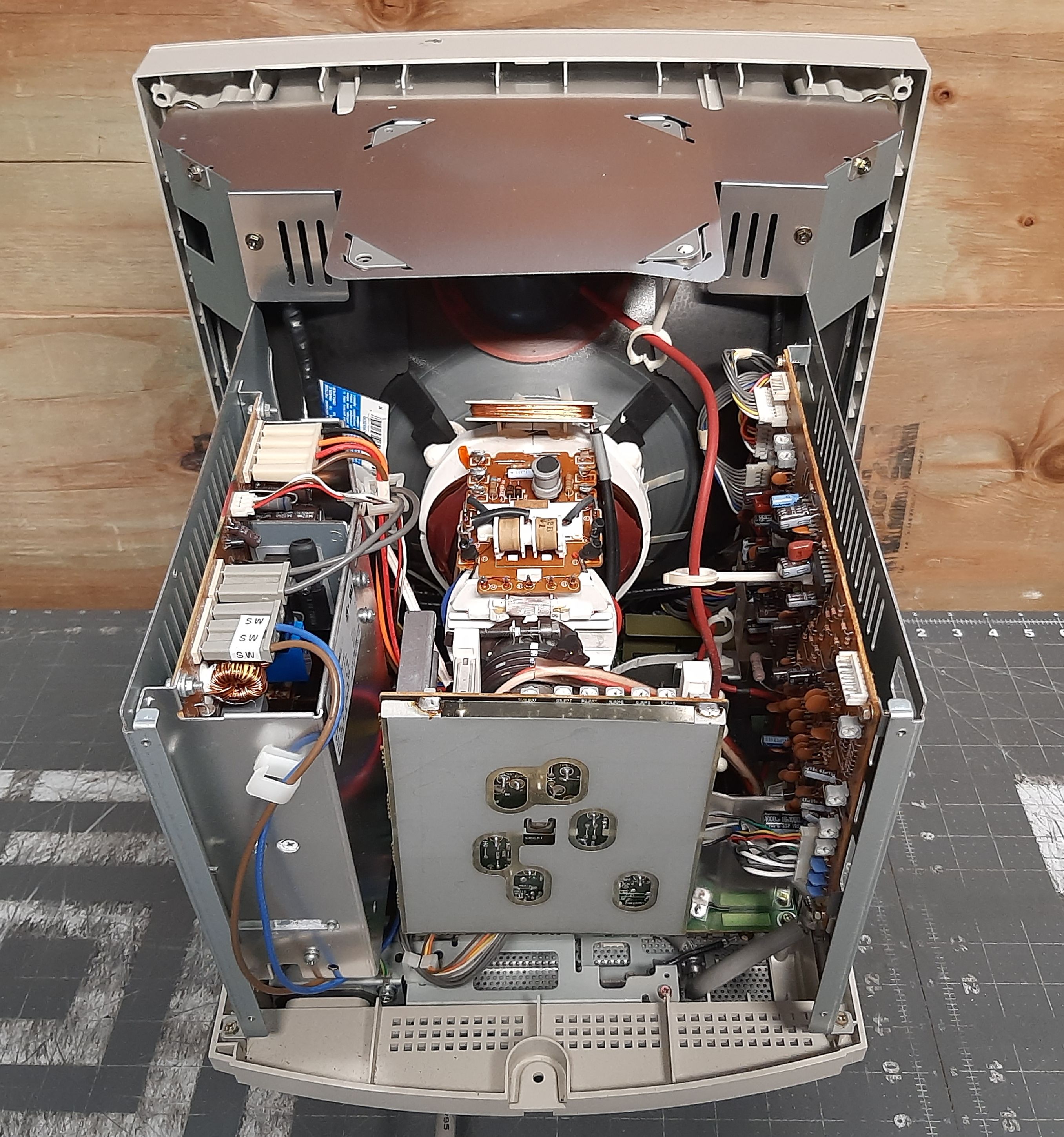NEC MultiSync 3FGe (JC-1532VMA-2) | CRT Database
