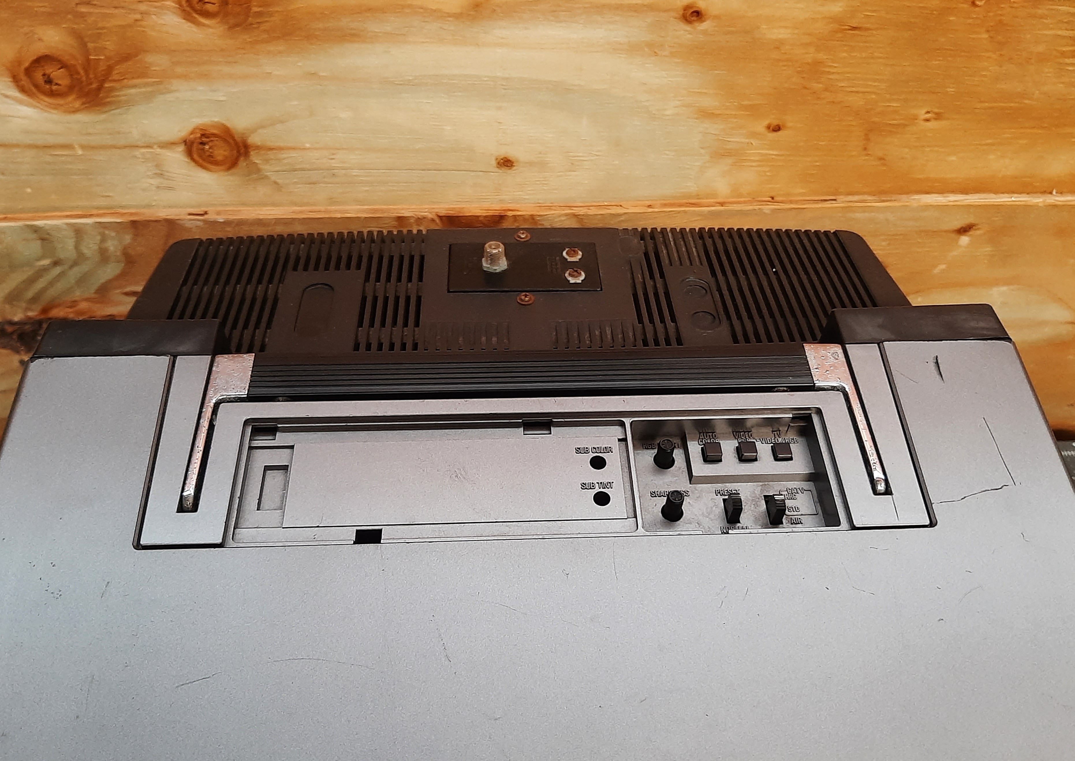 NEC CT-1305A | CRT Database