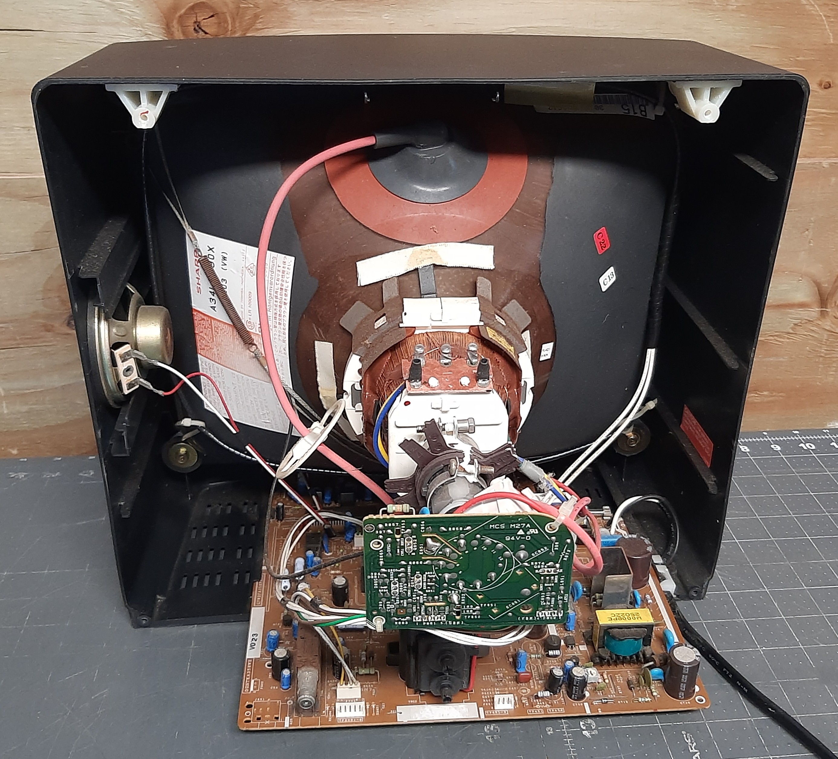 Sharp 13N-M150B | CRT Database