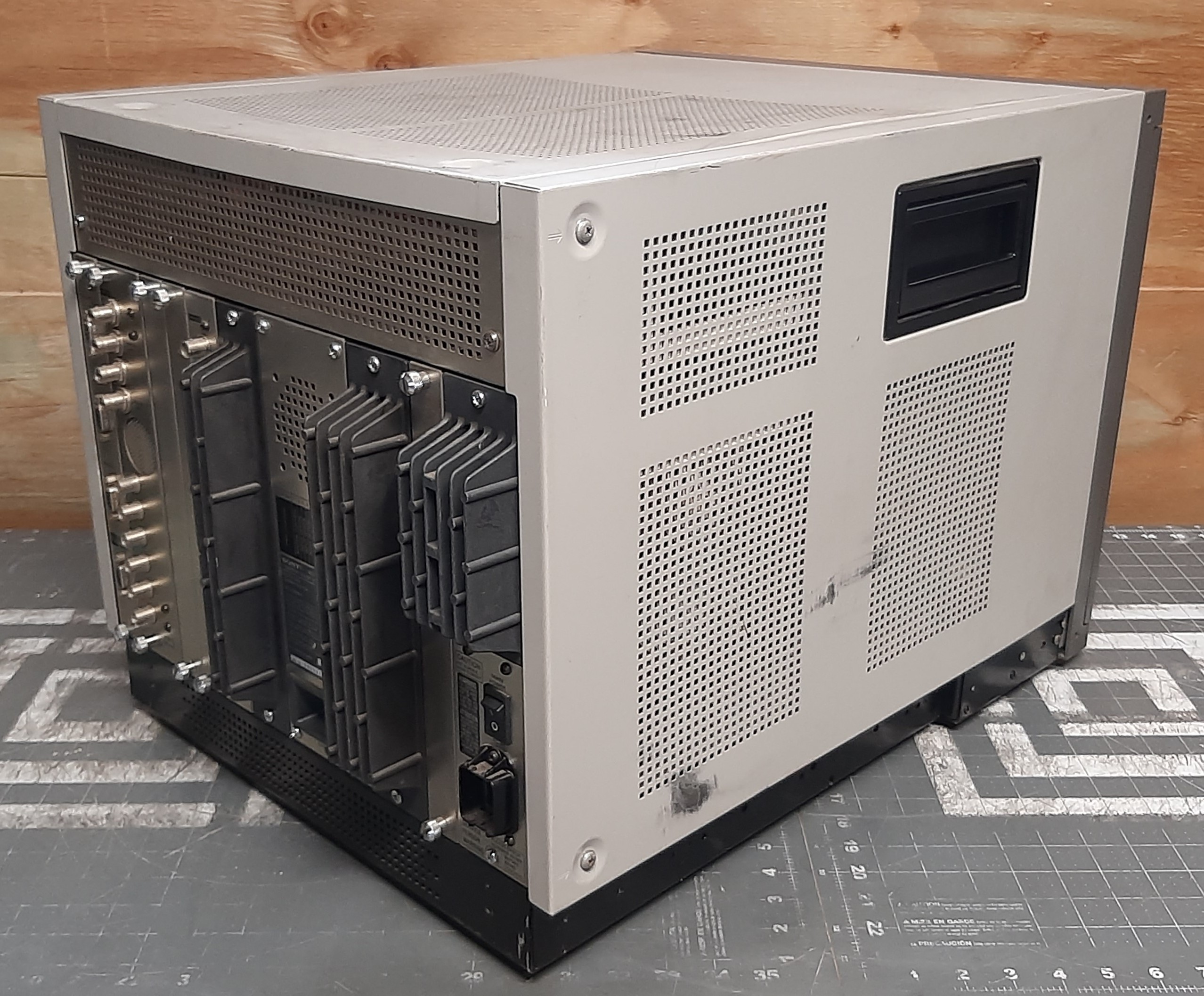 Sony BVM-D20F1U | CRT Database