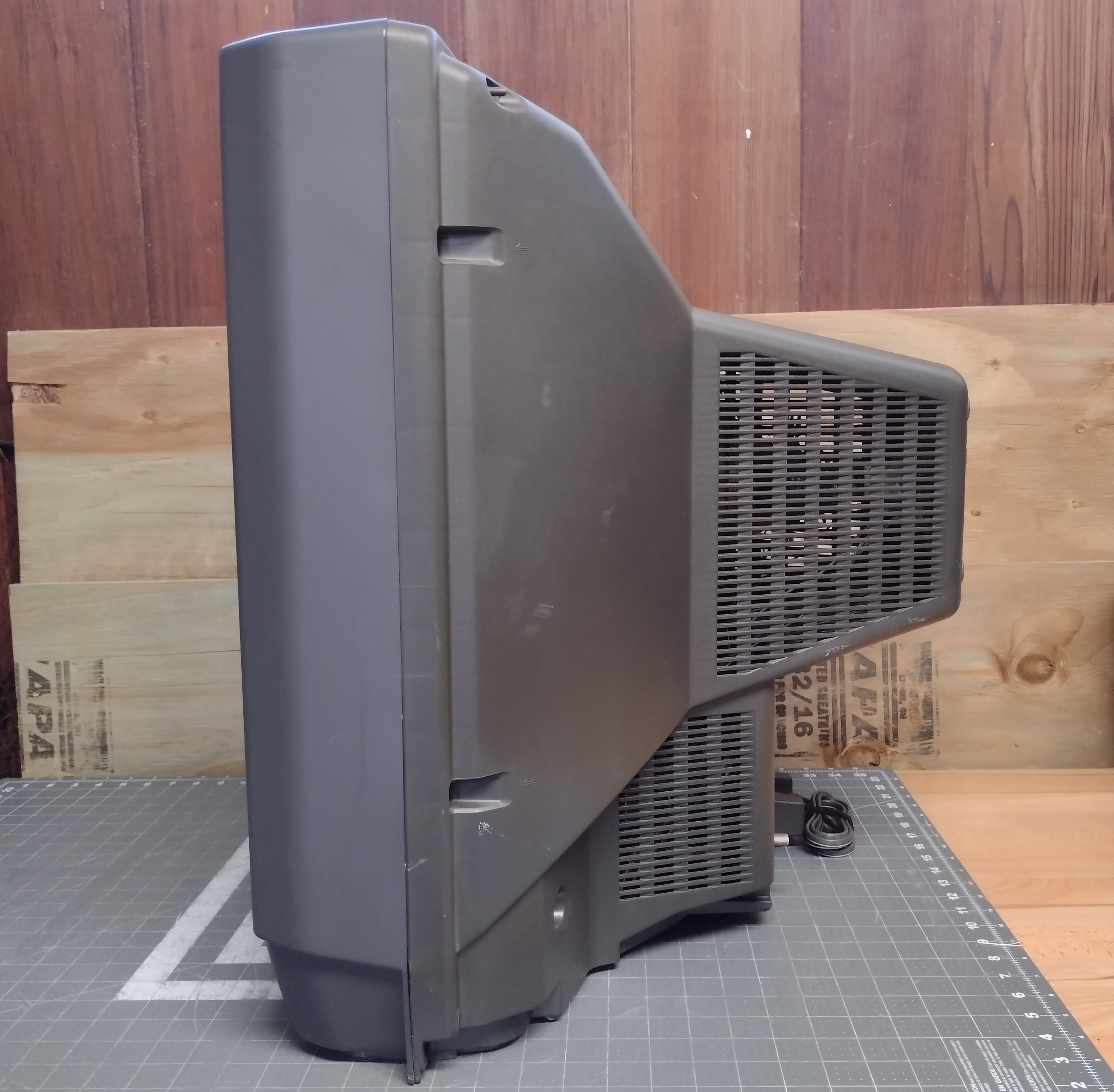 Sony KV-27S42 | CRT Database