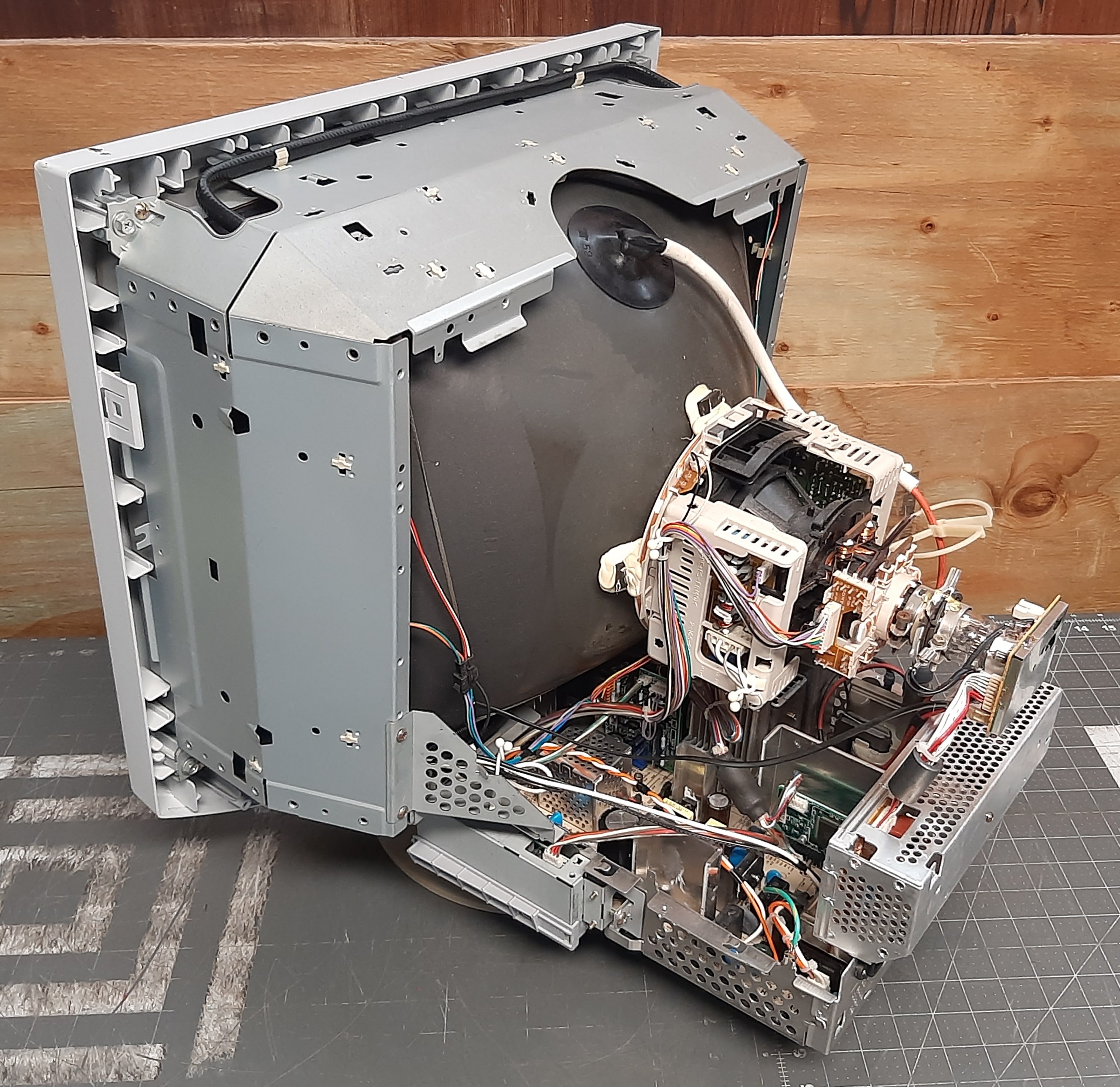 Sony CPD-G520 | CRT Database