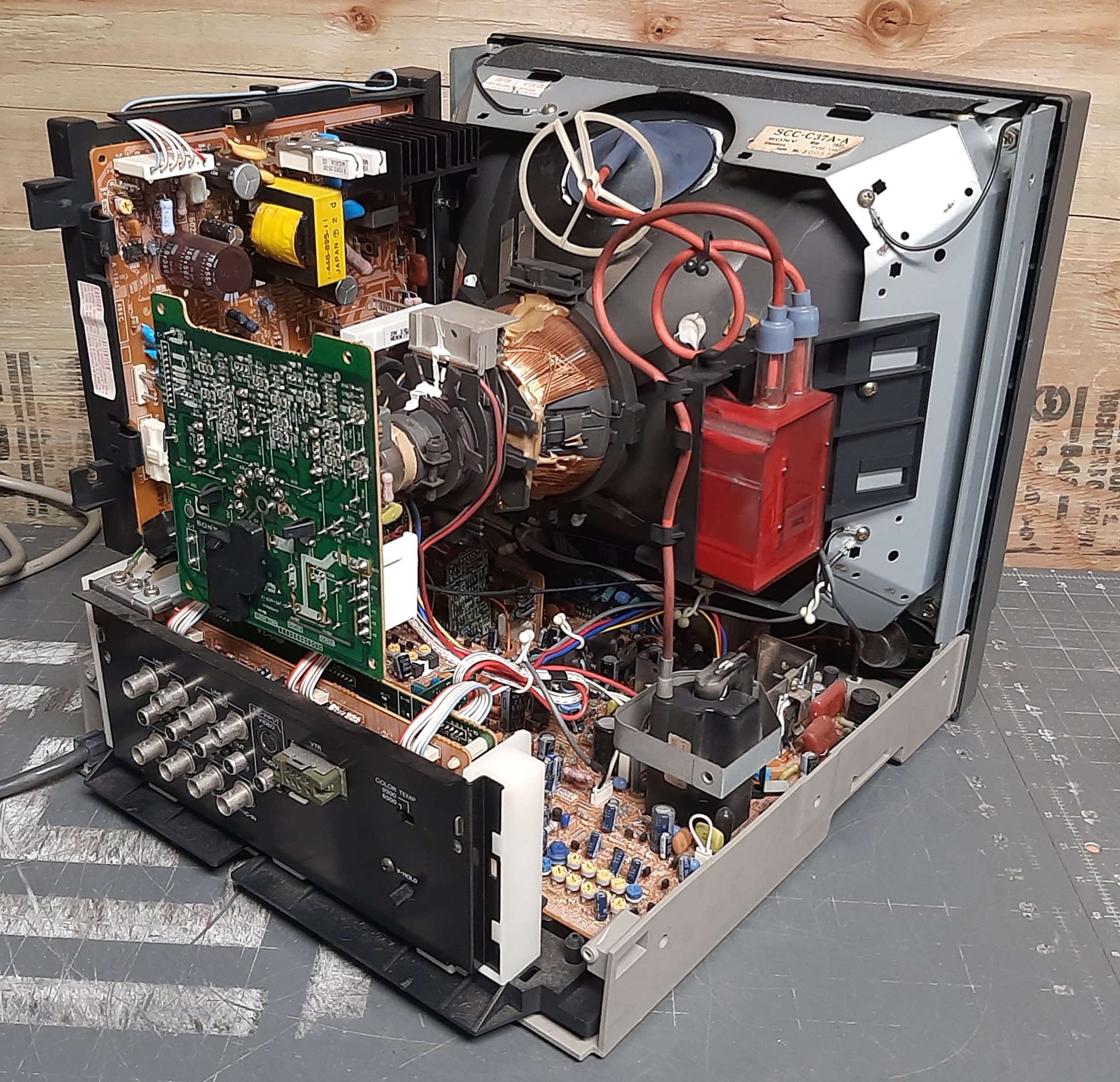 Sony PVM-1340 | CRT Database