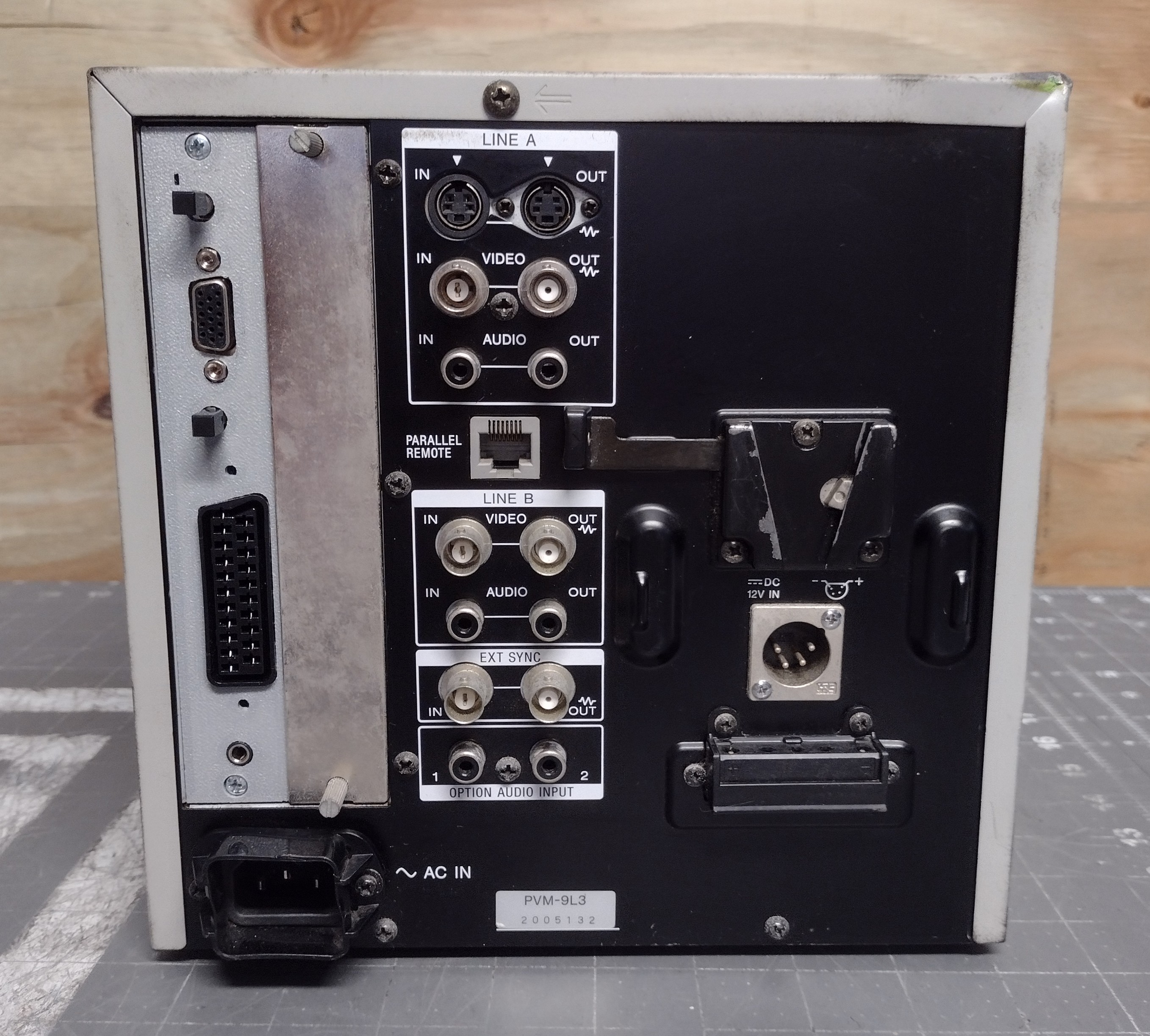 Sony PVM-9L3 | CRT Database