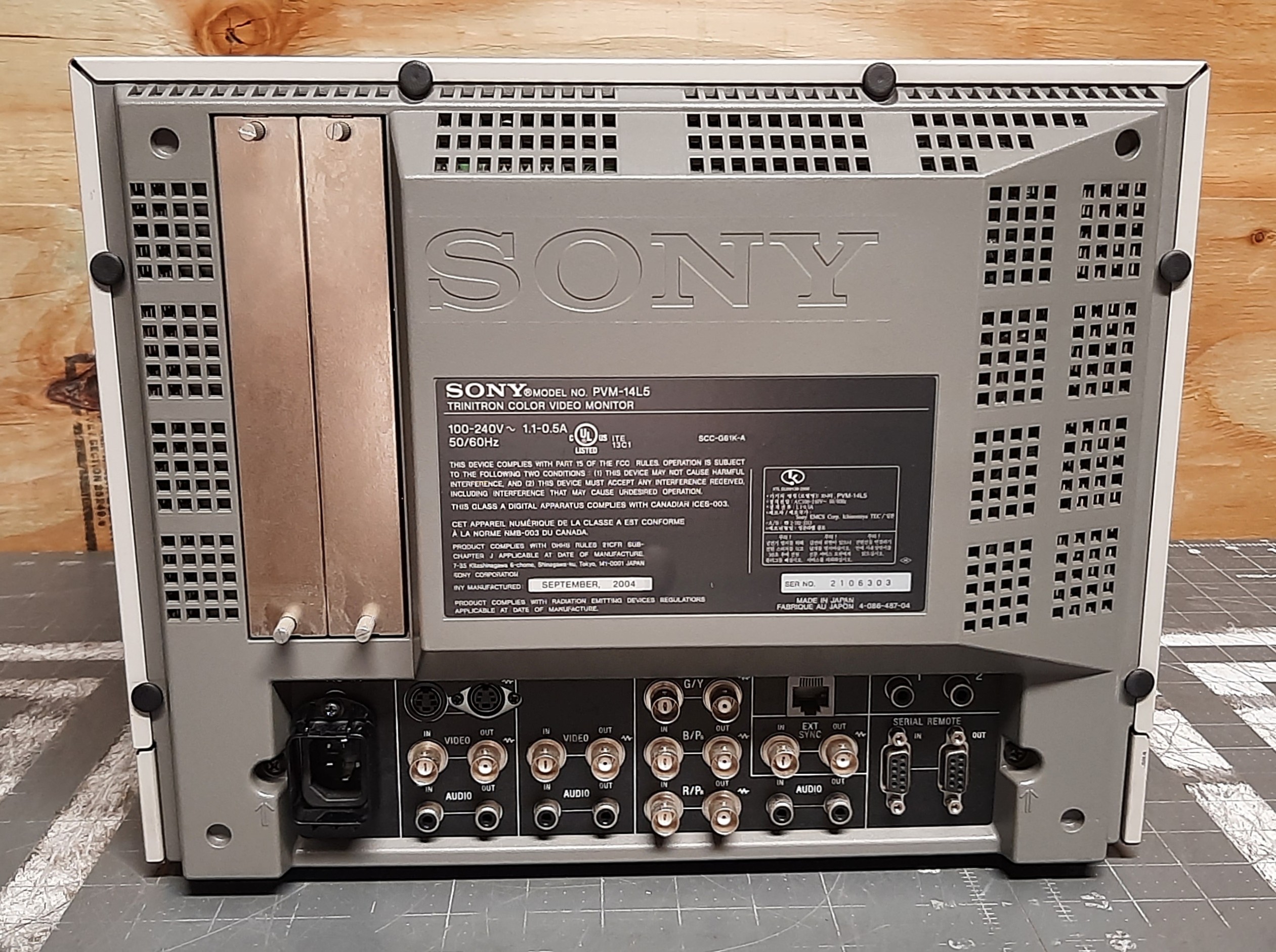 Sony PVM-14L5 | CRT Database