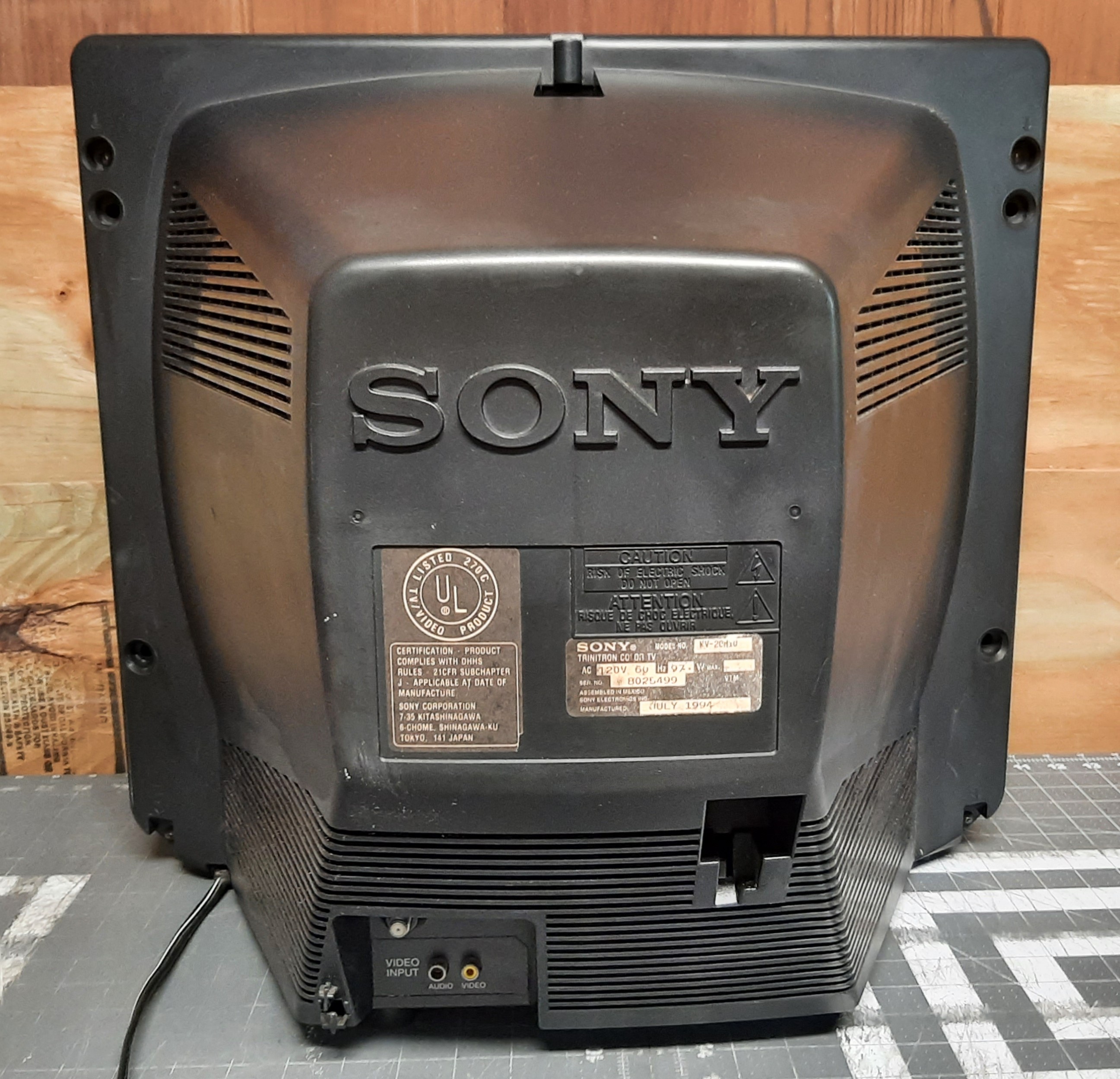 Sony KV-20M10 | CRT Database