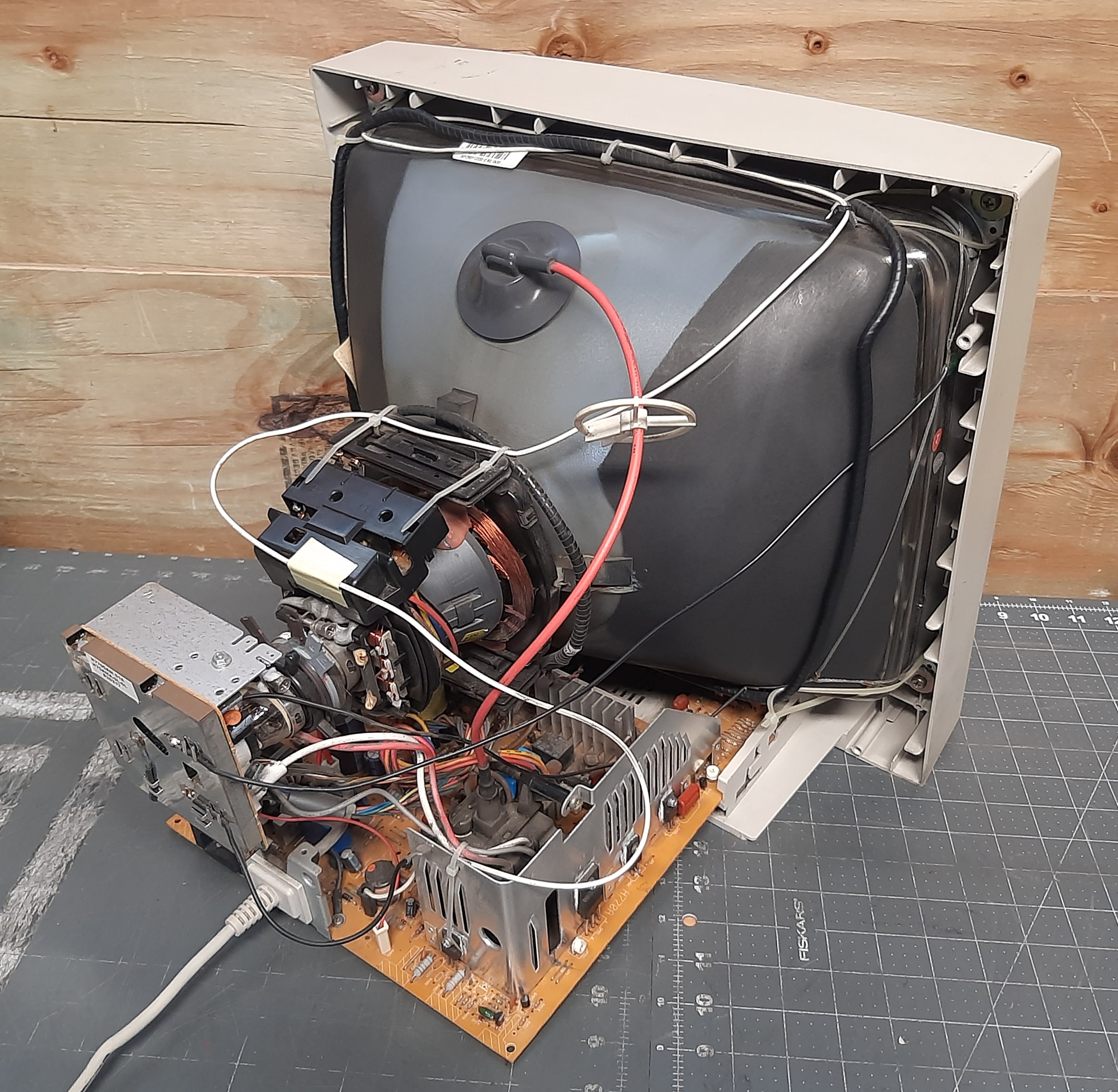 ViewSonic E70 | CRT Database